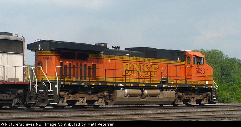 BNSF 5053